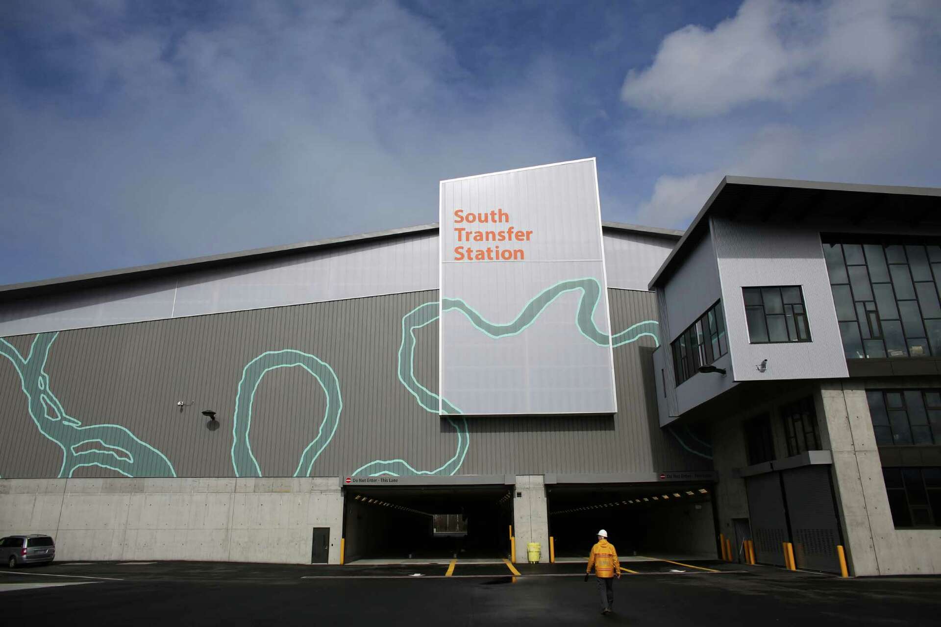 Inside Seattle's new South Transfer Station