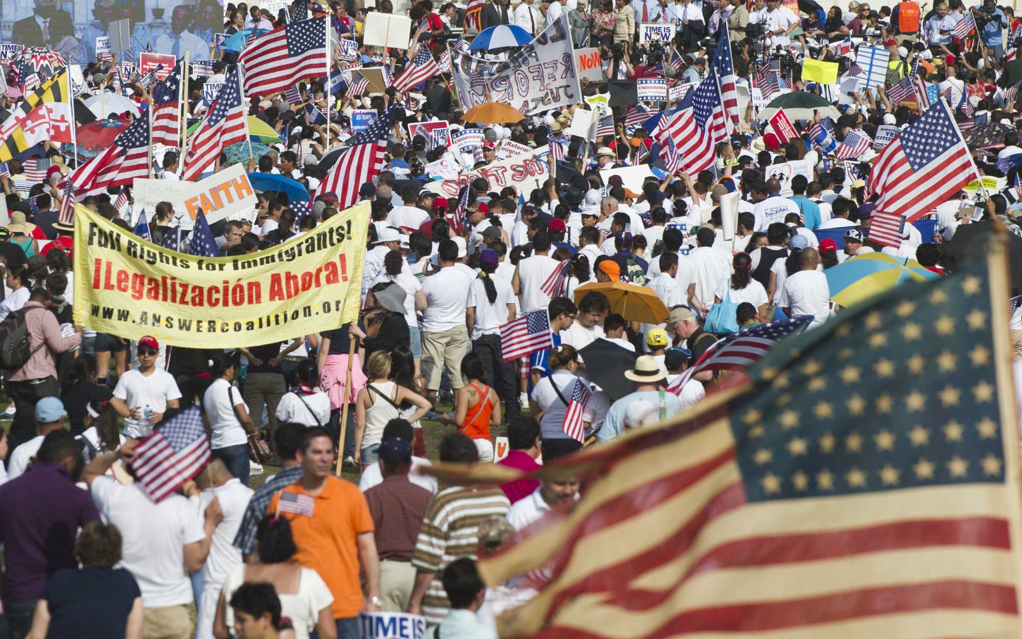 Thousands Rally For Immigration Reform Thousands Rally For Immigration Reform