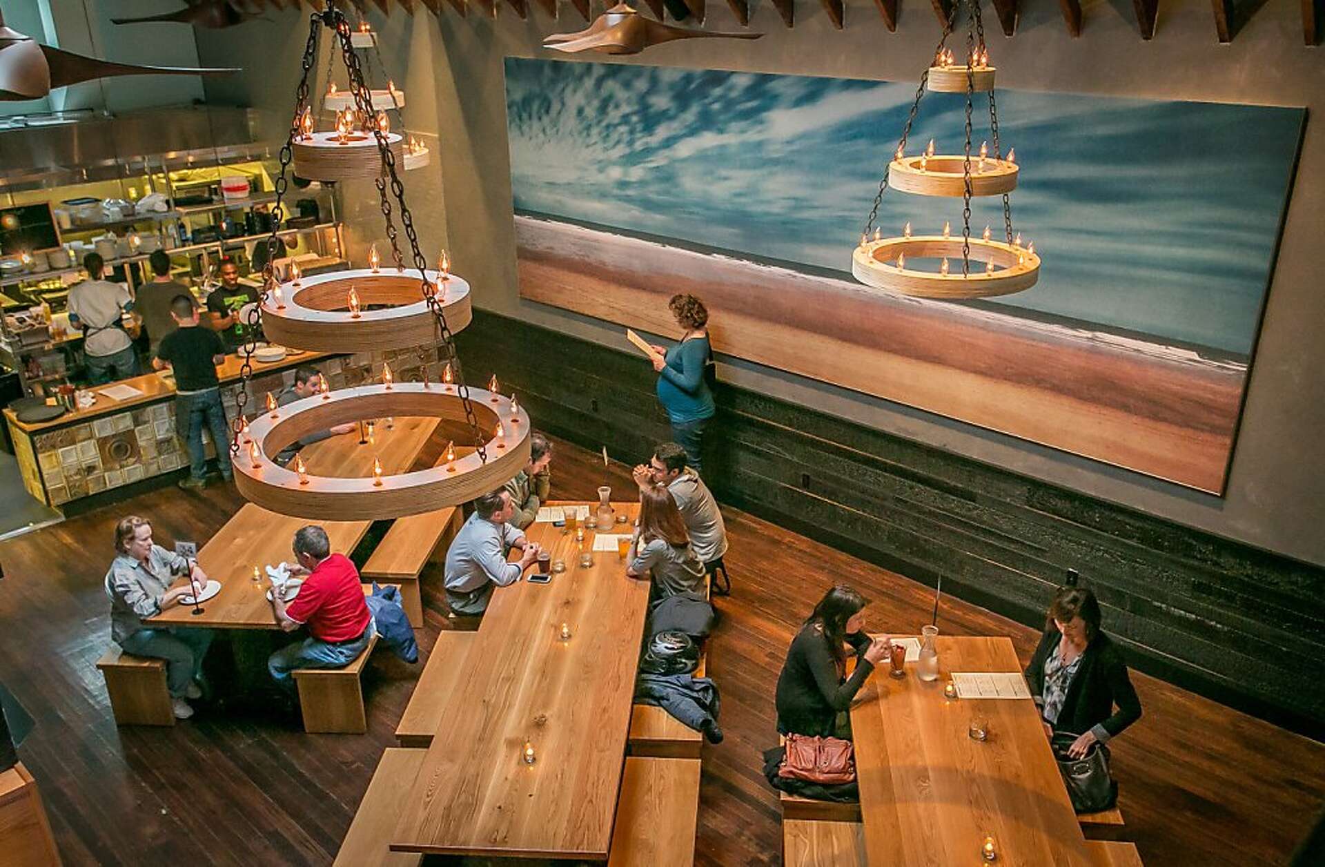 Hi Lo hits ups, downs of barbecue