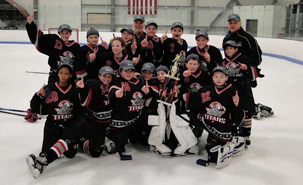 Titans capture hockey league championship