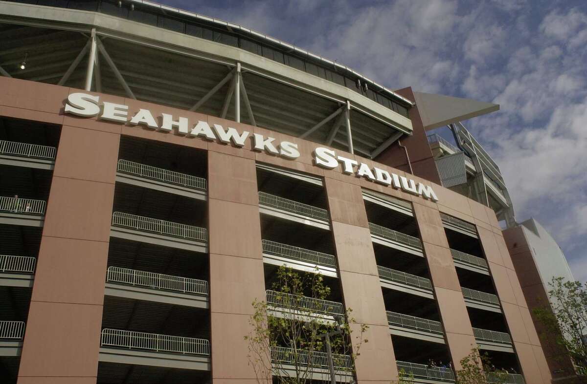 Seattle chosen as 1 of 8 inaugural teams for return of XFL football league