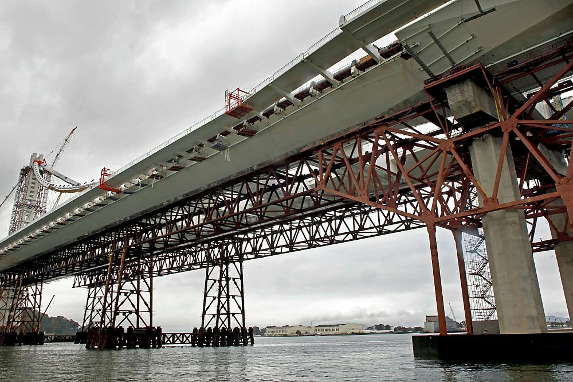 'Comedy of errors' led to bad bridge bolts