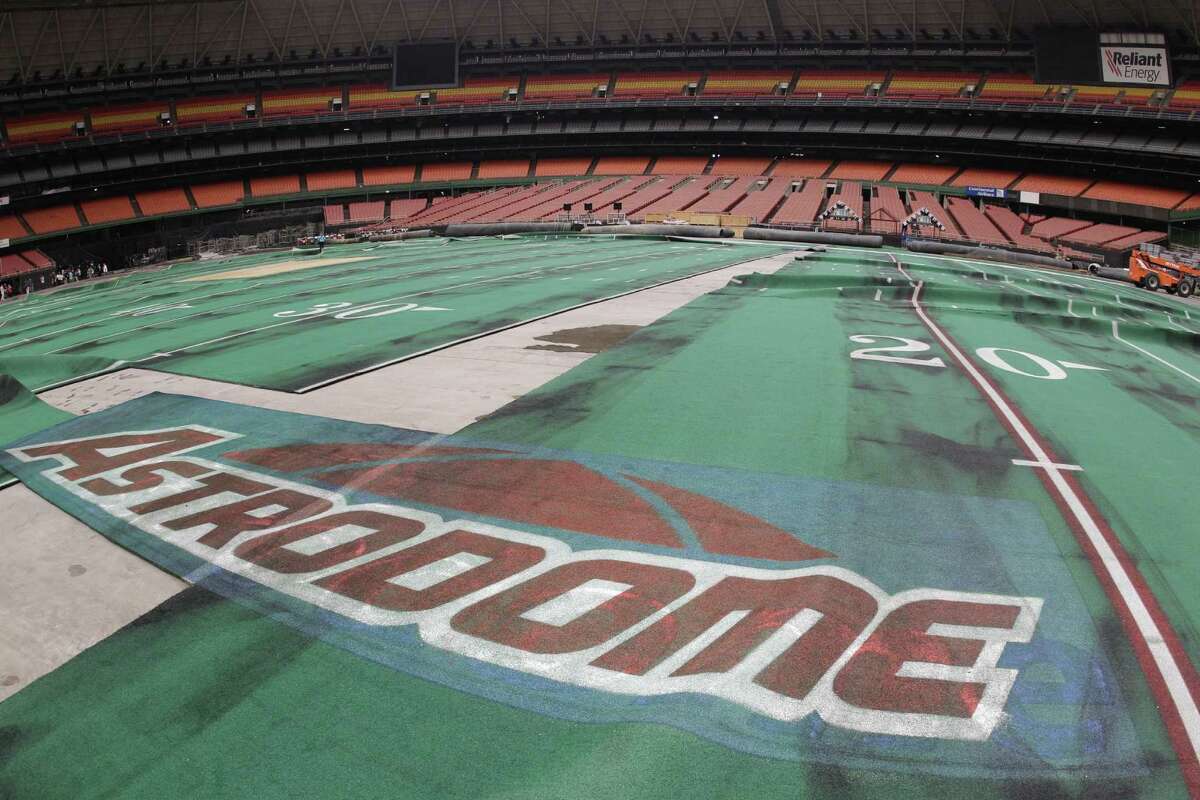 Fans invited for rare chance to enter the Astrodome again
