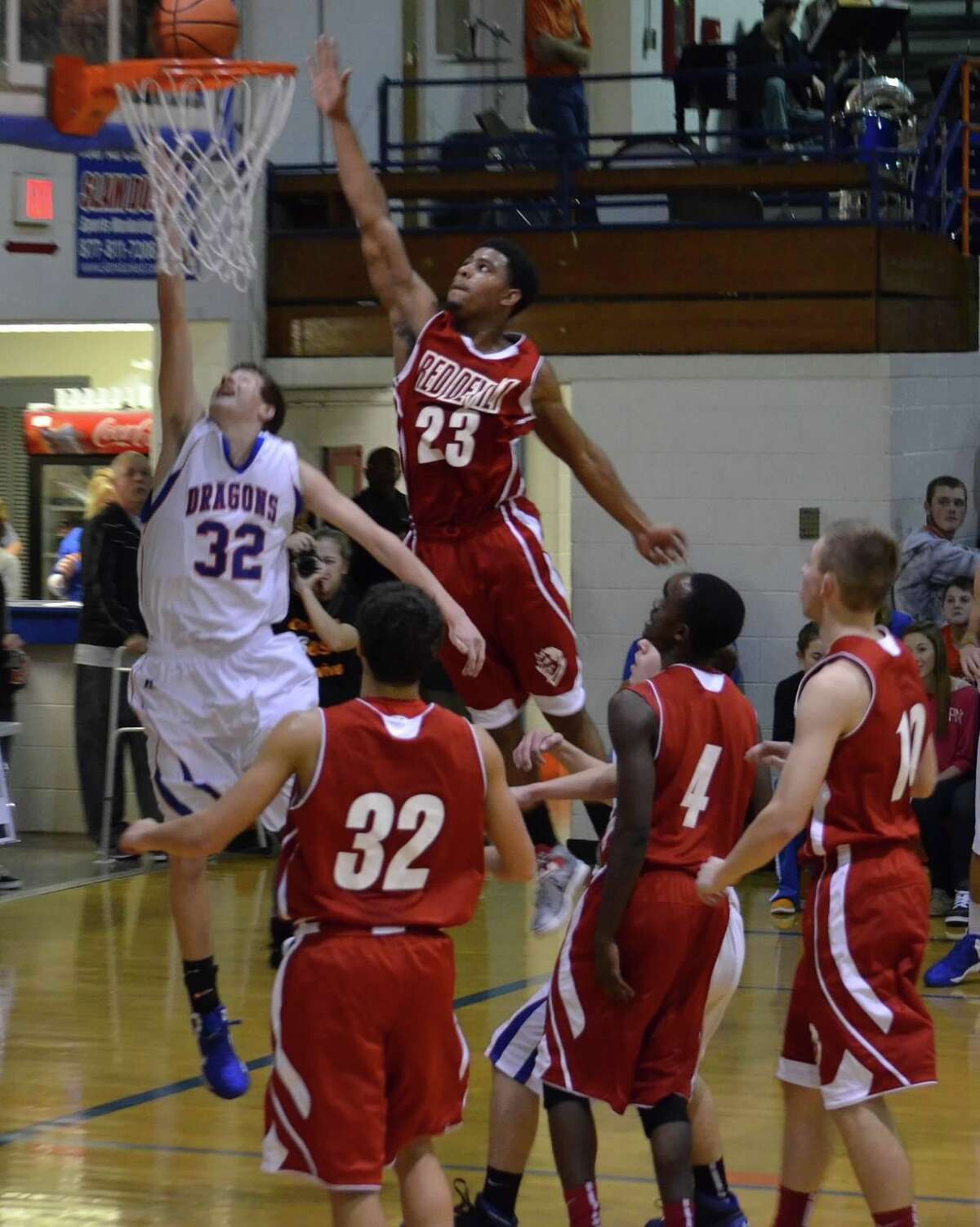 Top basketball prospect commits to Lamar