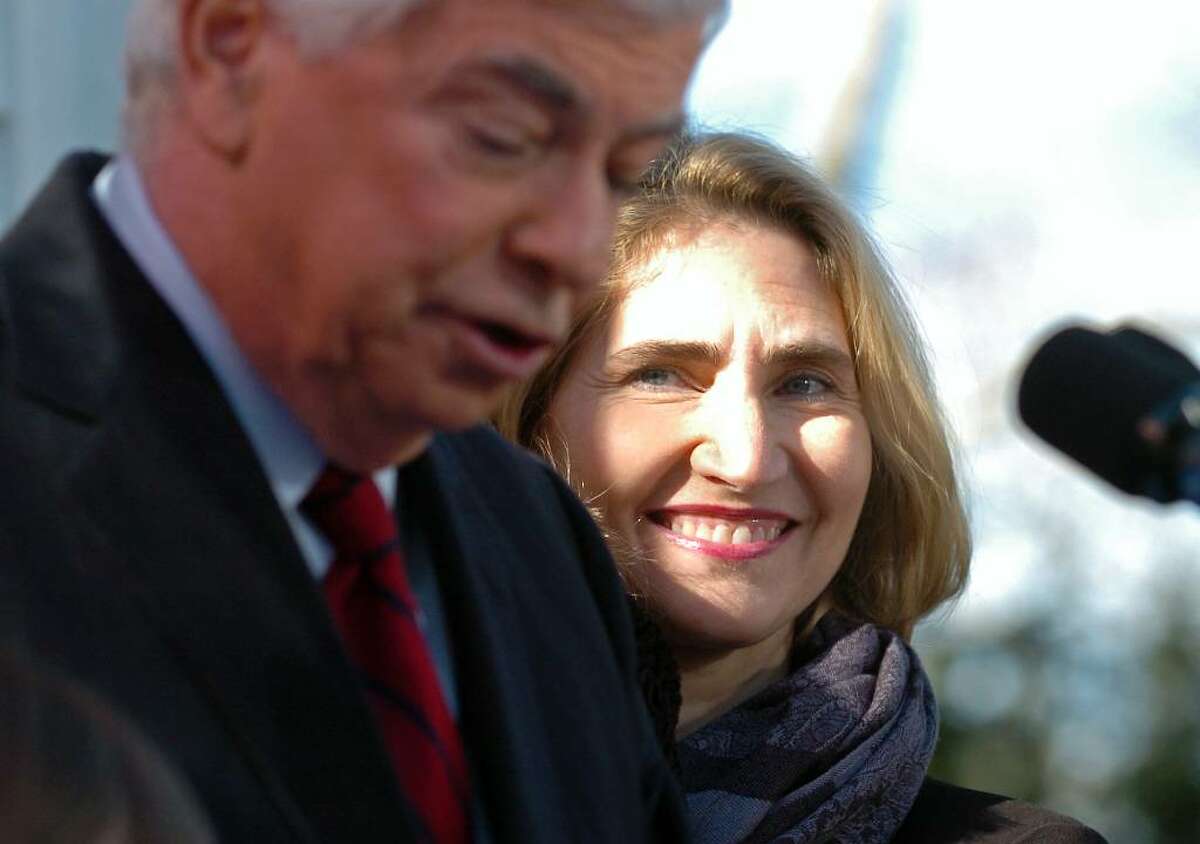 For Democrats, Dodd's departure is bittersweet