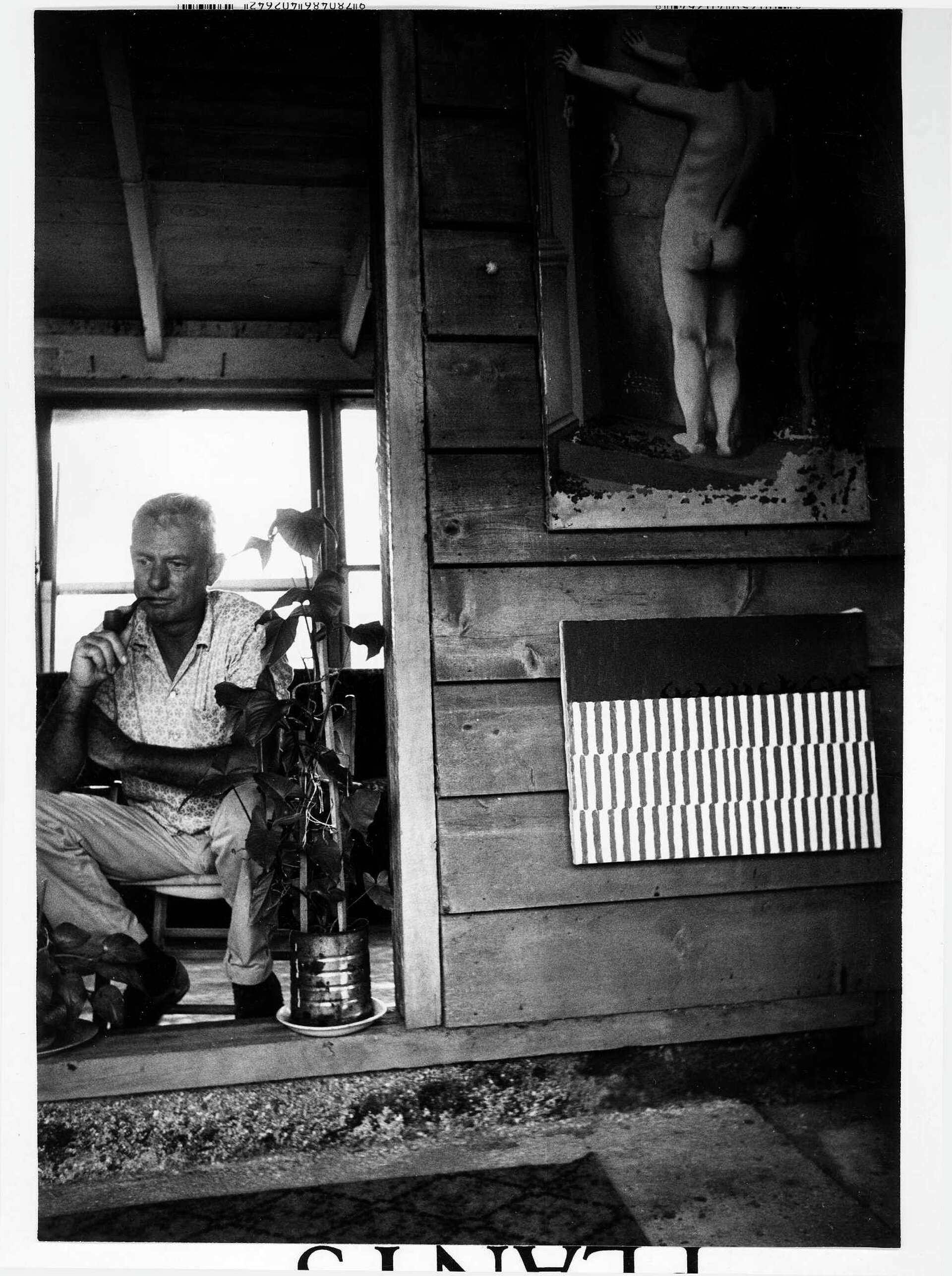 An artist's artist gains a wider following