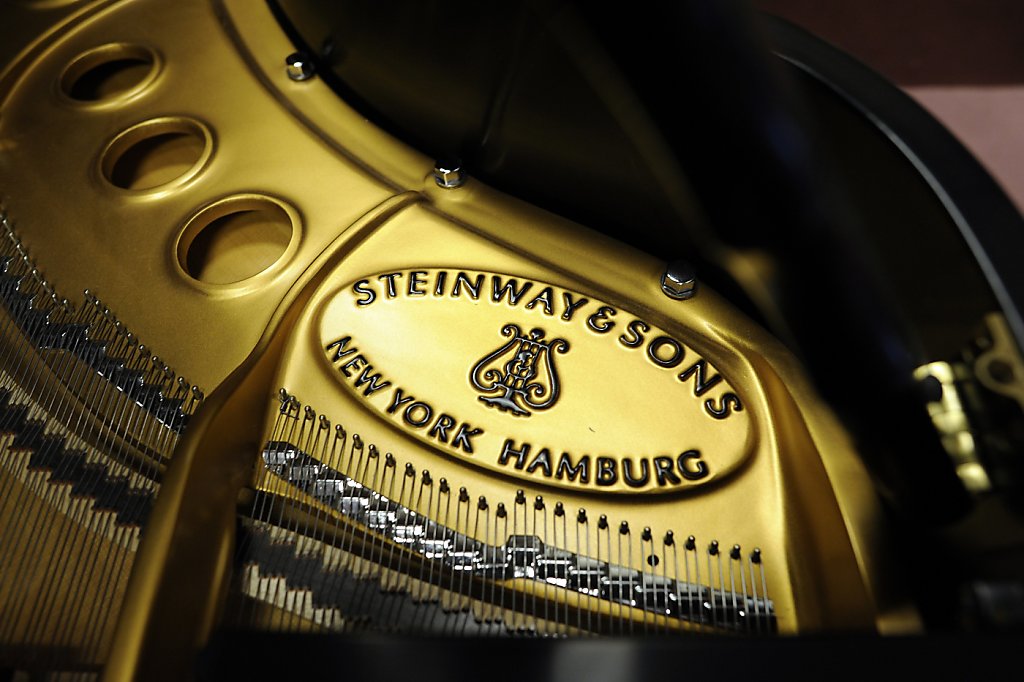 Sherman Clay piano merchant's swan song