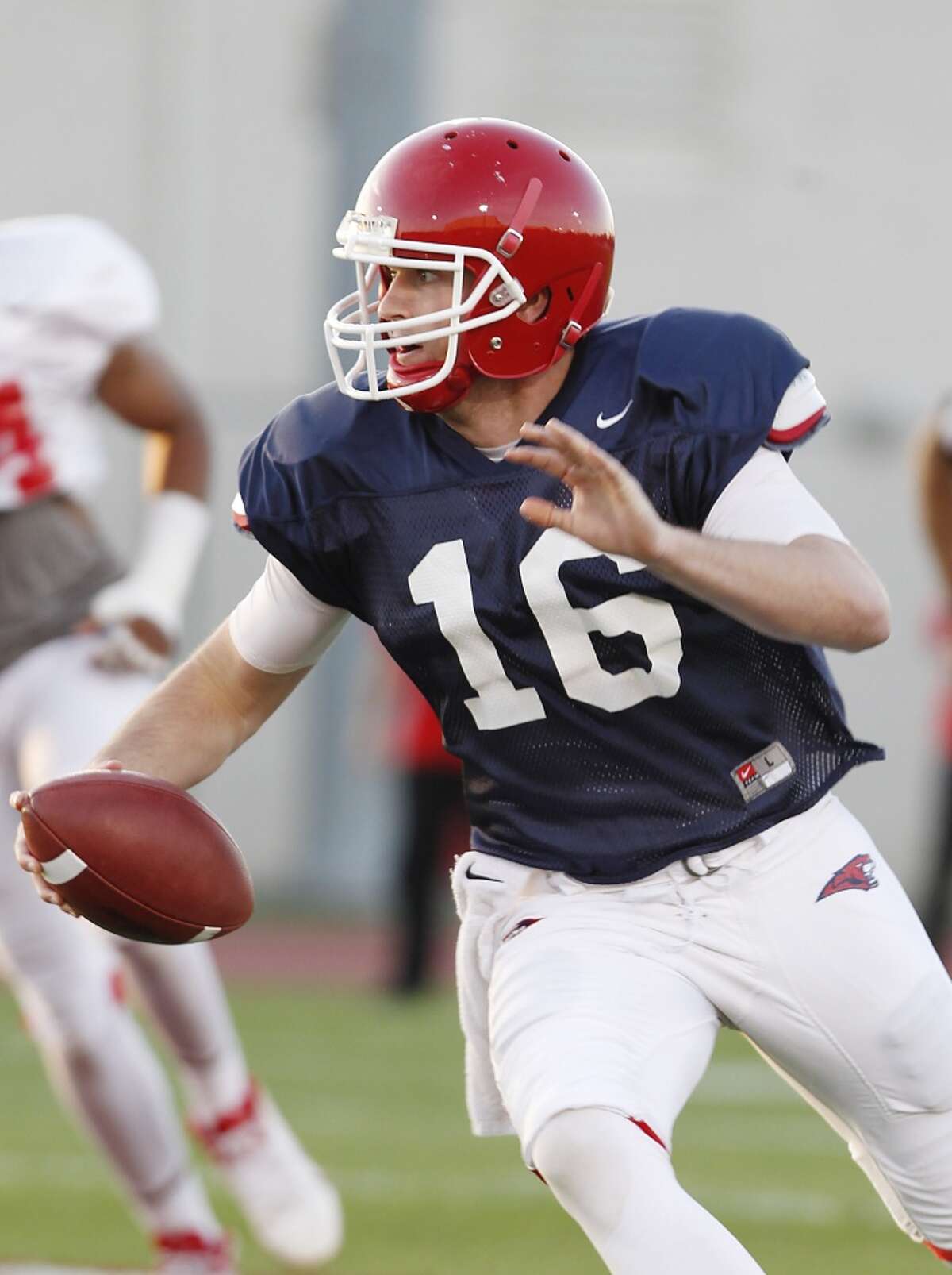 Piland impresses in UH's Red and White spring game