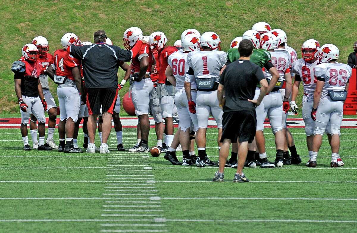 Lamar concludes last spring practice before Crawfish Bowl