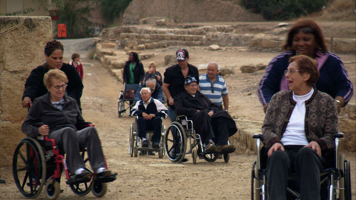 Journey to Israel proves life-changing for Jewish Home residents