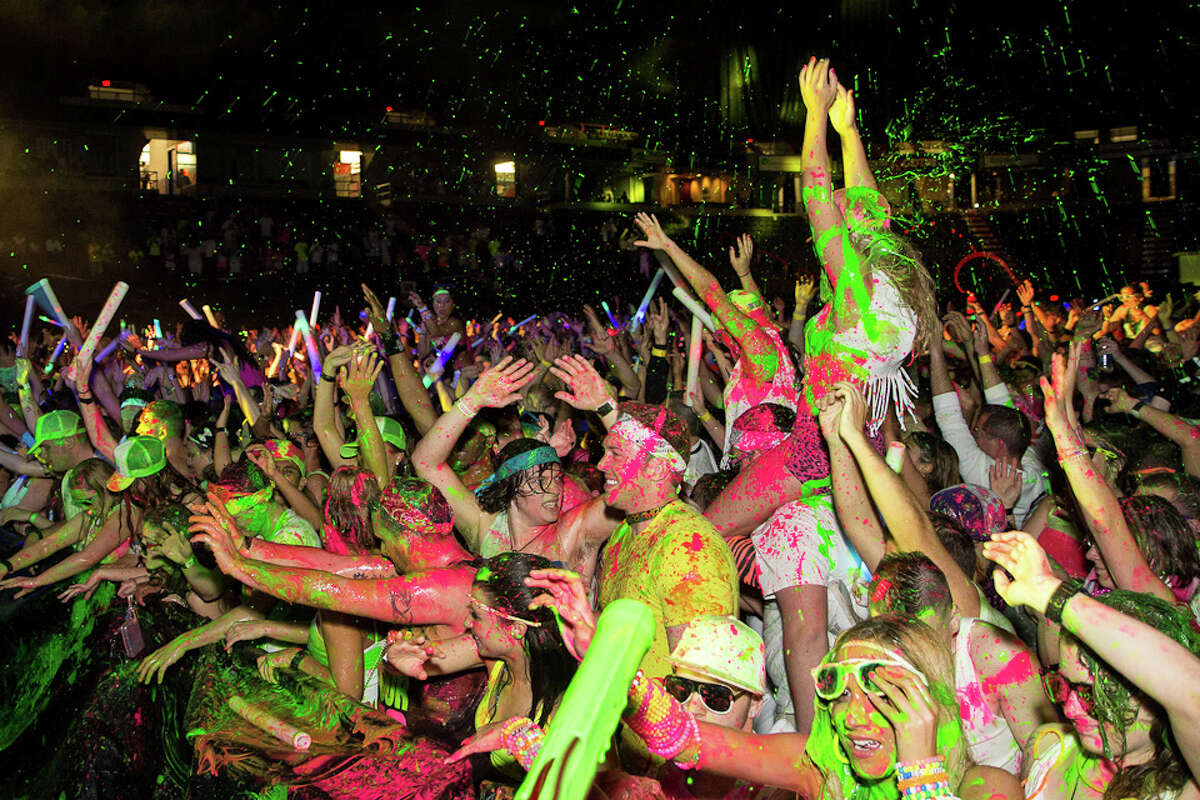 SEEN: Life in Color paint party