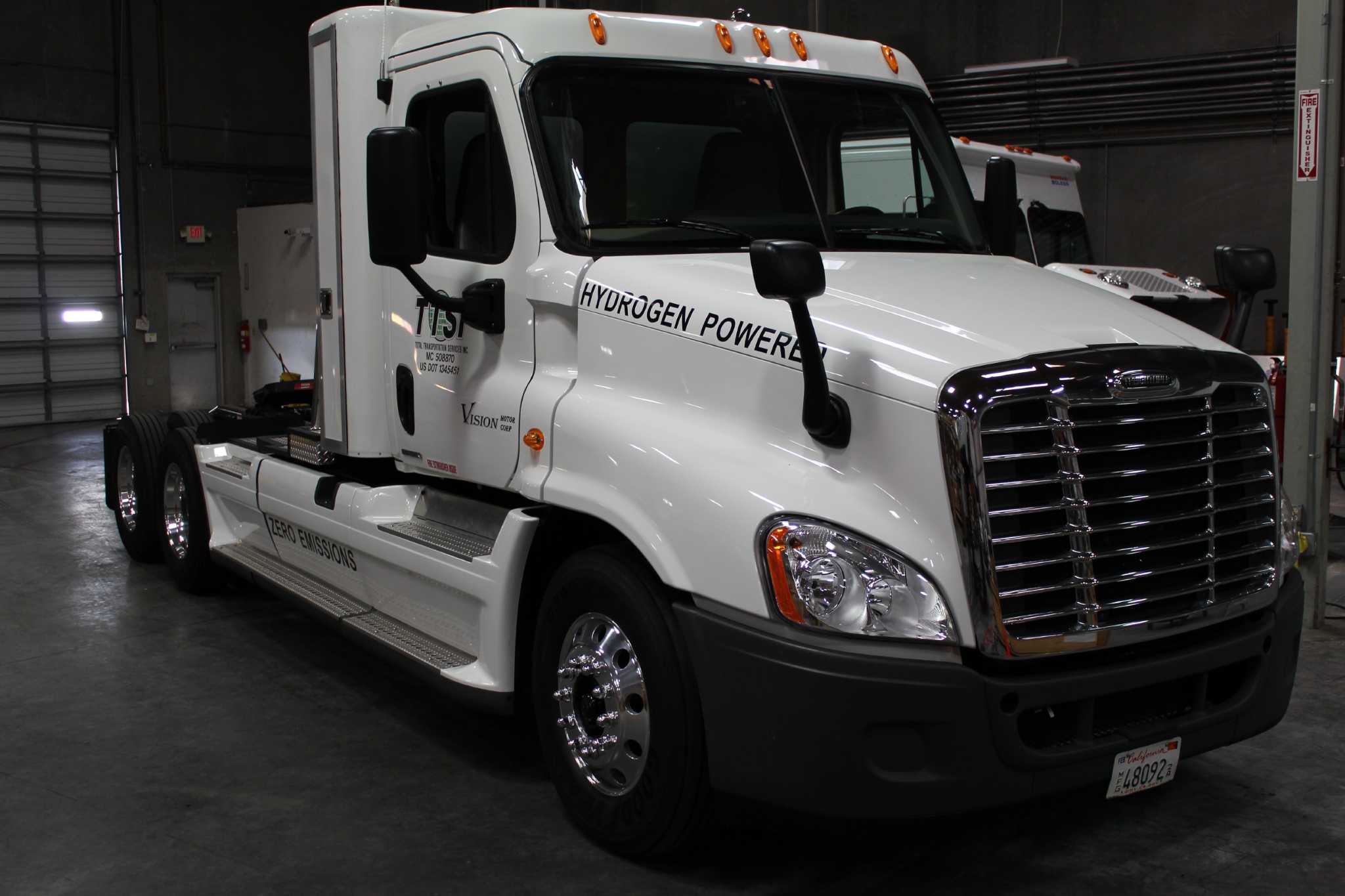 Hydrogen-powered trucks to roll in Houston this year