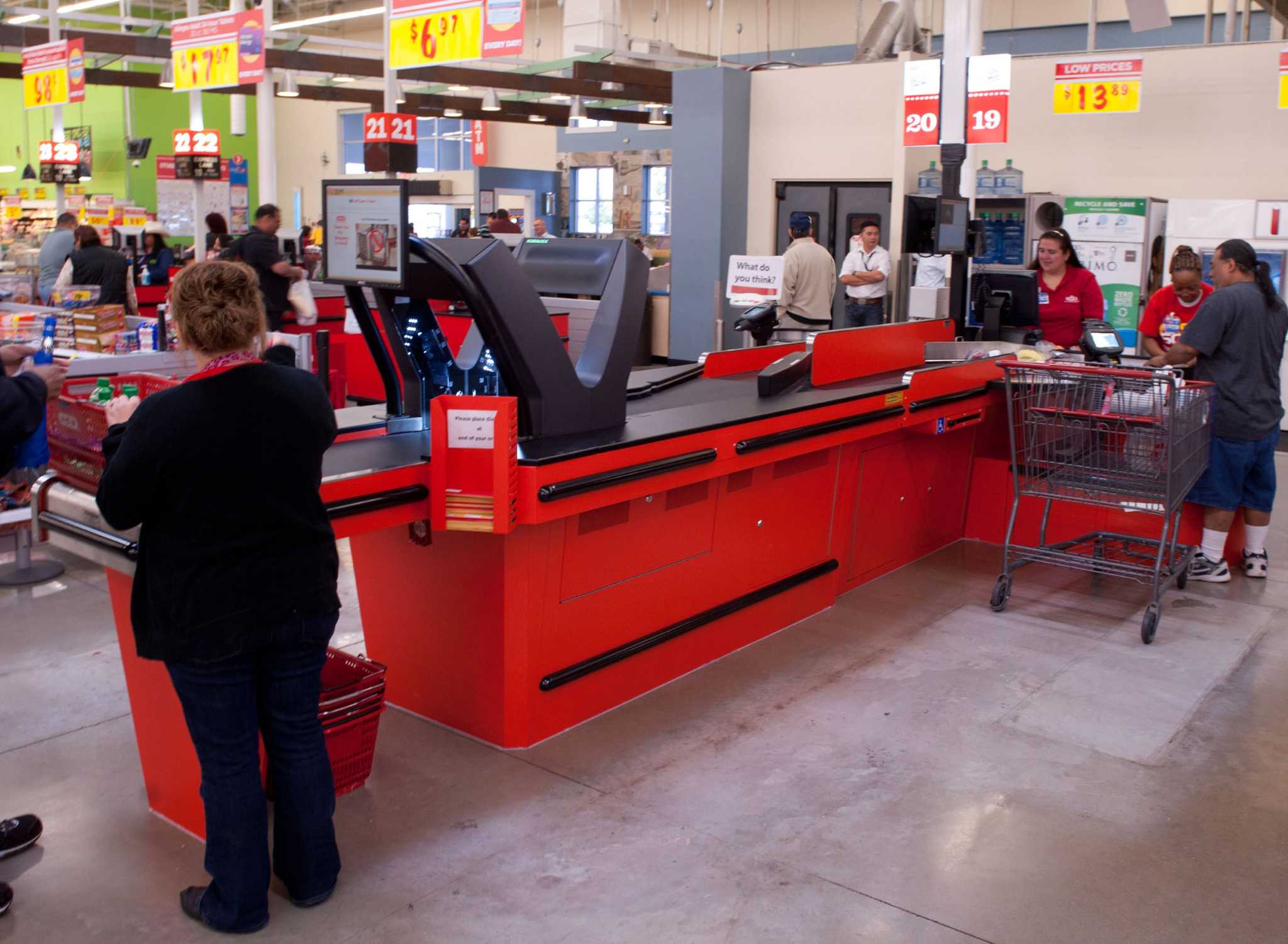 H-E-B and Wal-Mart audition new checkout technology