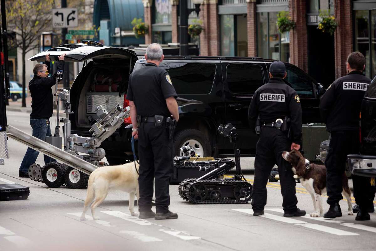 Seattle bomb unit responds to several calls