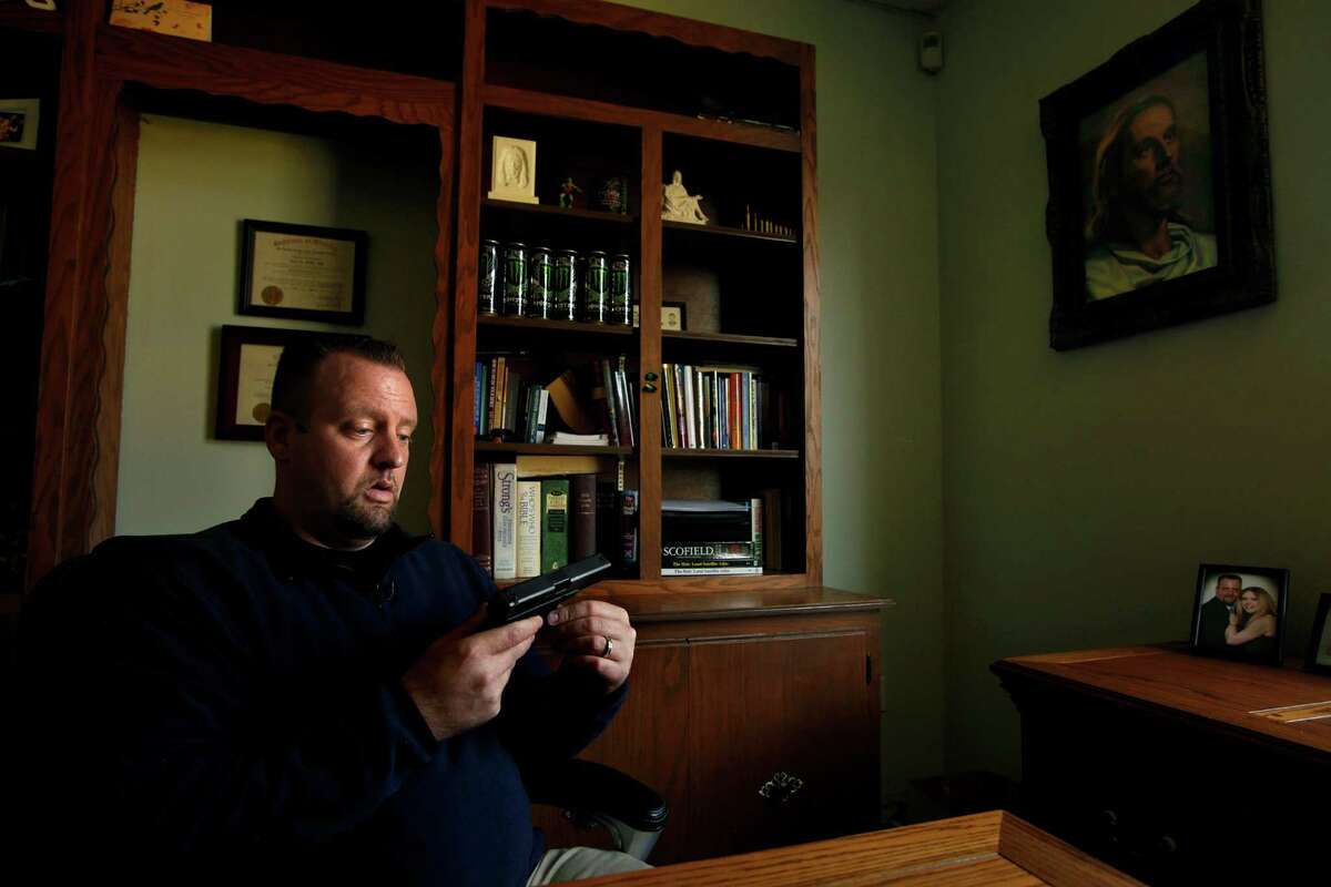 'Pistol Packing Preacher' pleads no contest to possession of marijuana