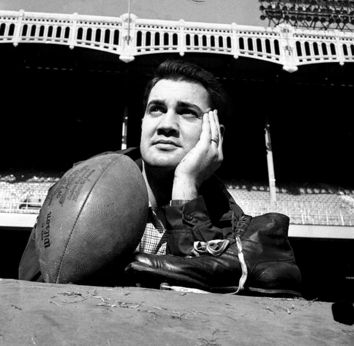 Legendary voice gone: Pat Summerall dead at 82