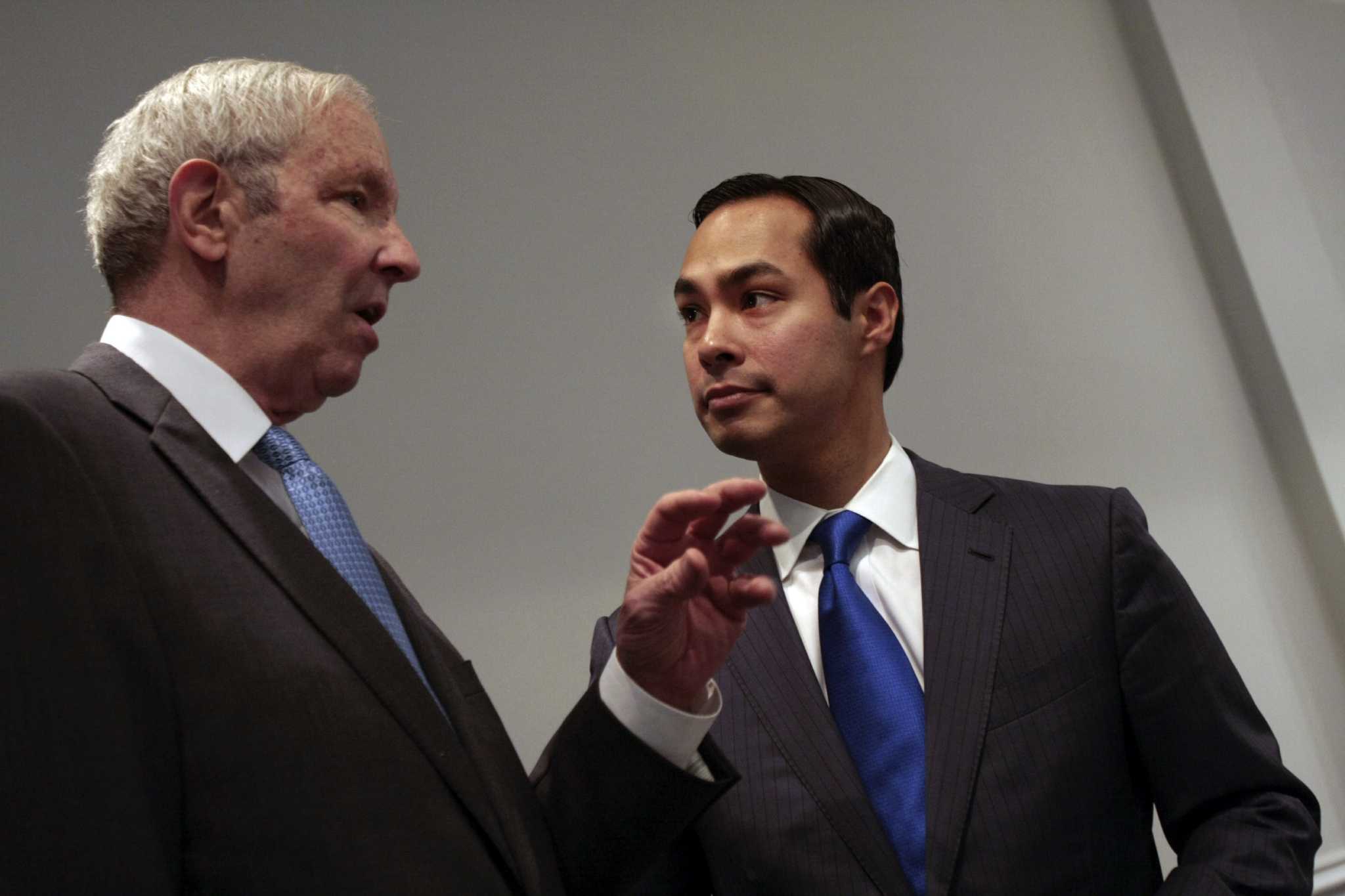 Castro recasts San Antonio in first paid speech