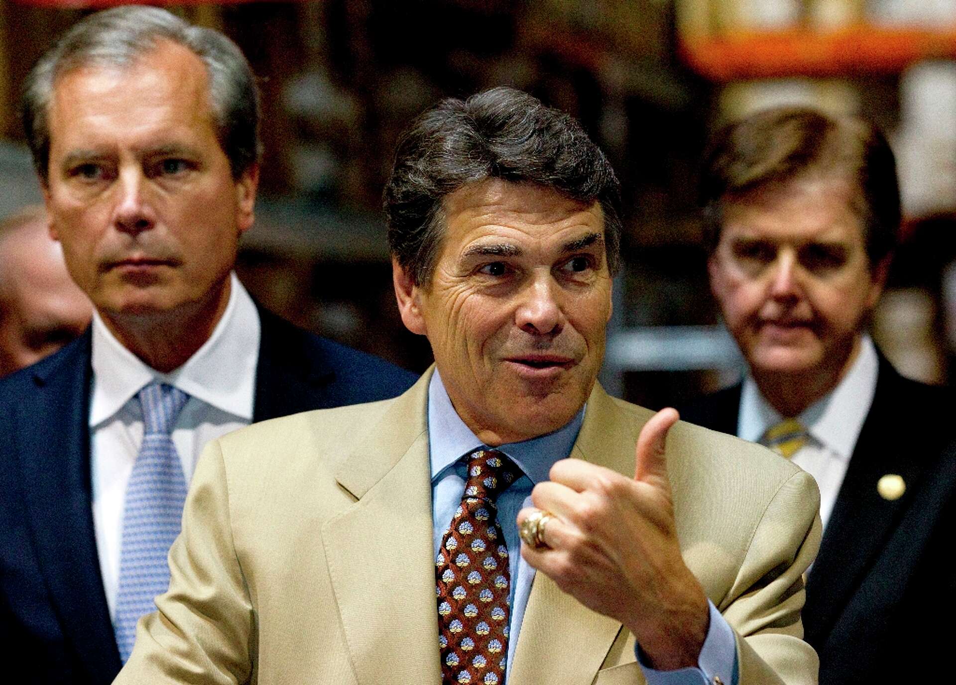 Wendy Davis gets Texas Monthly's 2015 'Bum Steer of the Year'