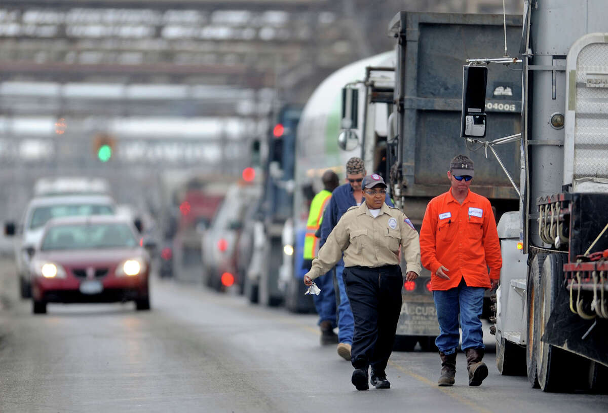 UTMB: 4 ExxonMobil workers in critical condition