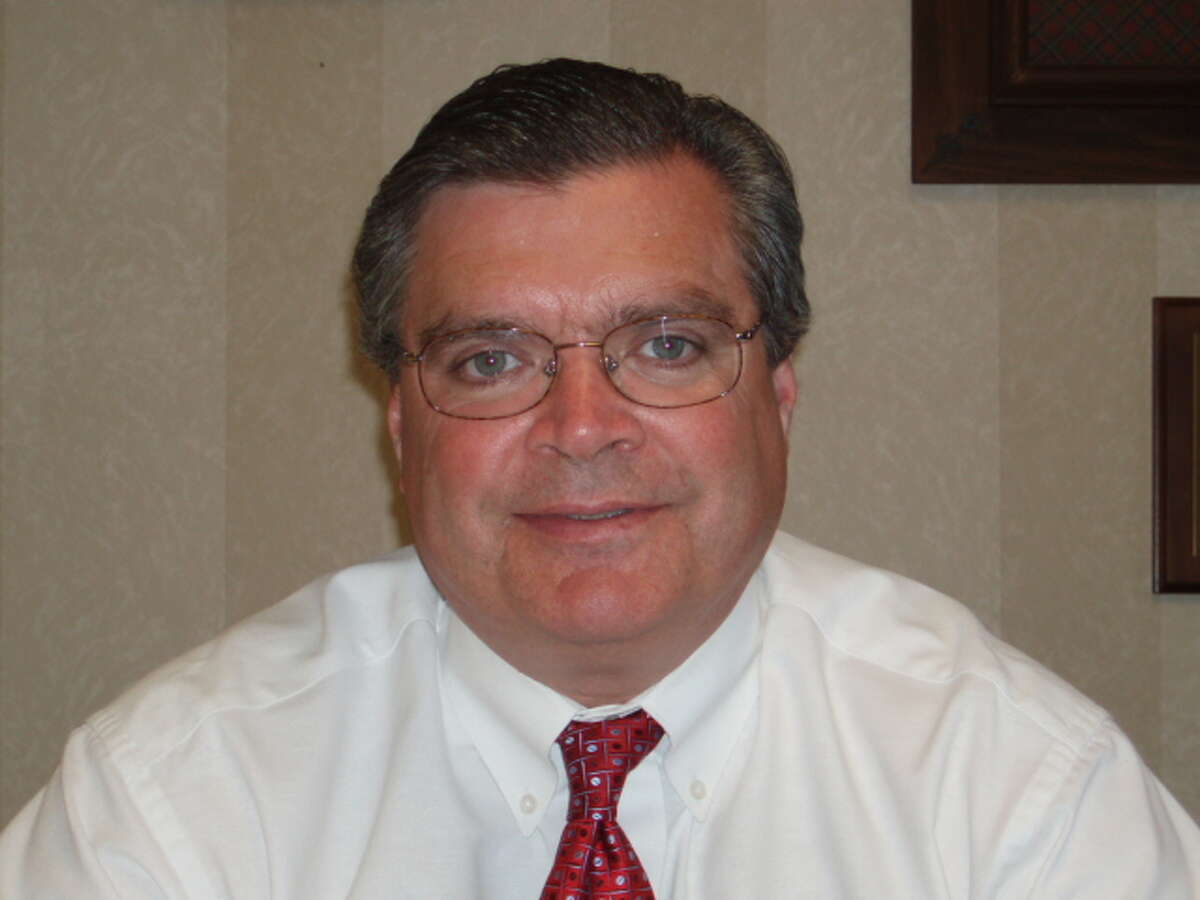 Chip fab hires project manager