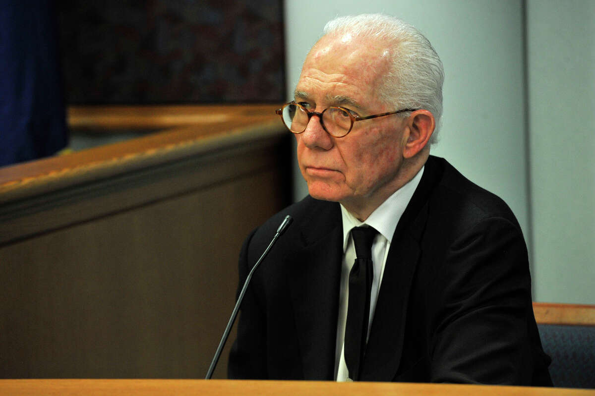 Private eye says Sherman was distracted during trial