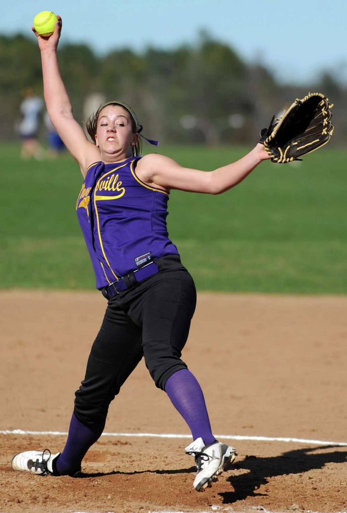 Blackbirds' ace stays on target