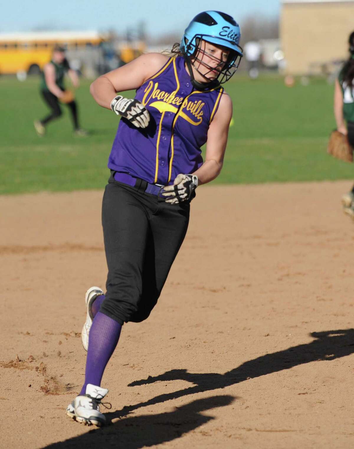 Blackbirds' ace stays on target