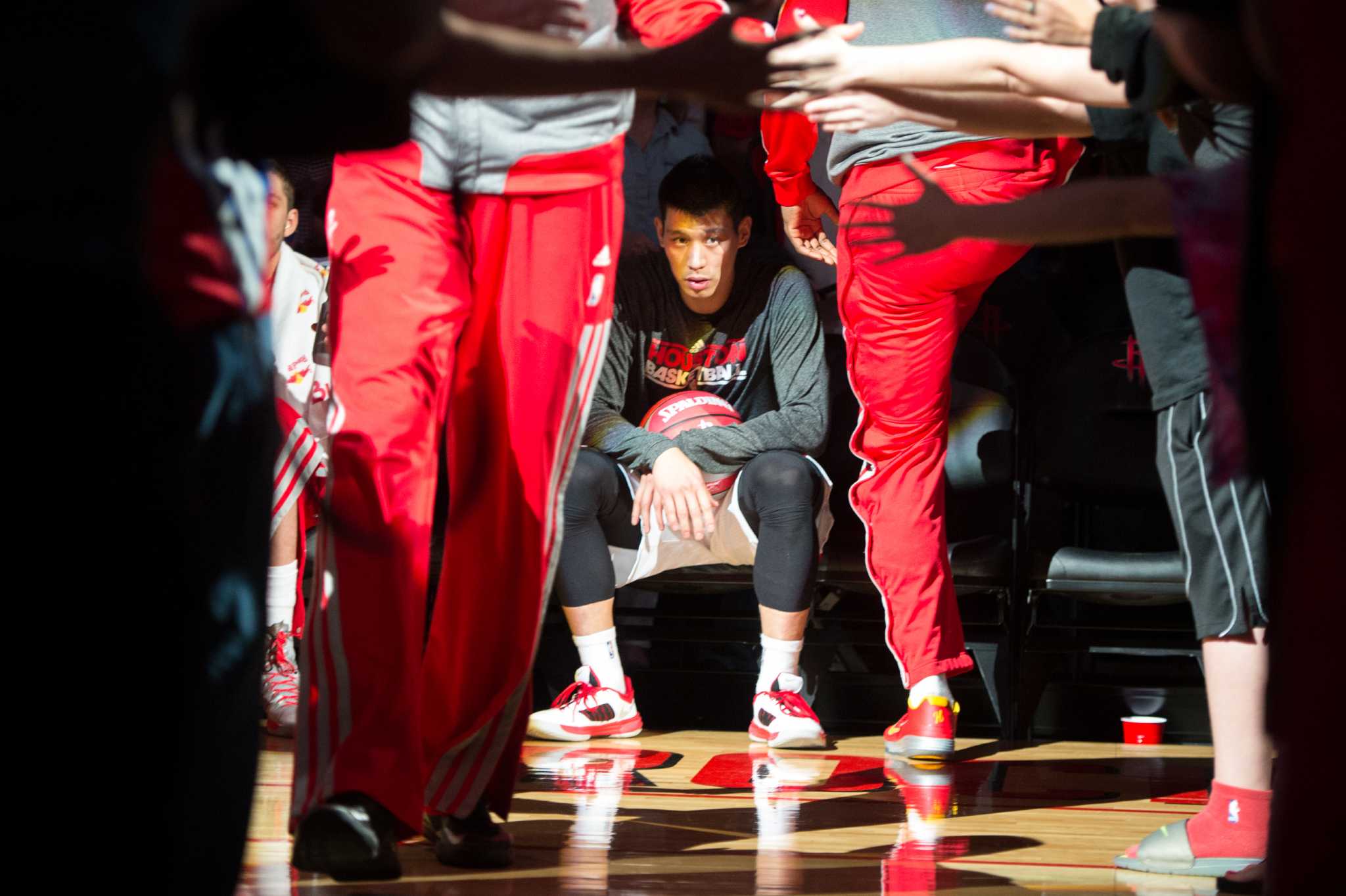 Rockets' Lin faces tall task in playoff debut