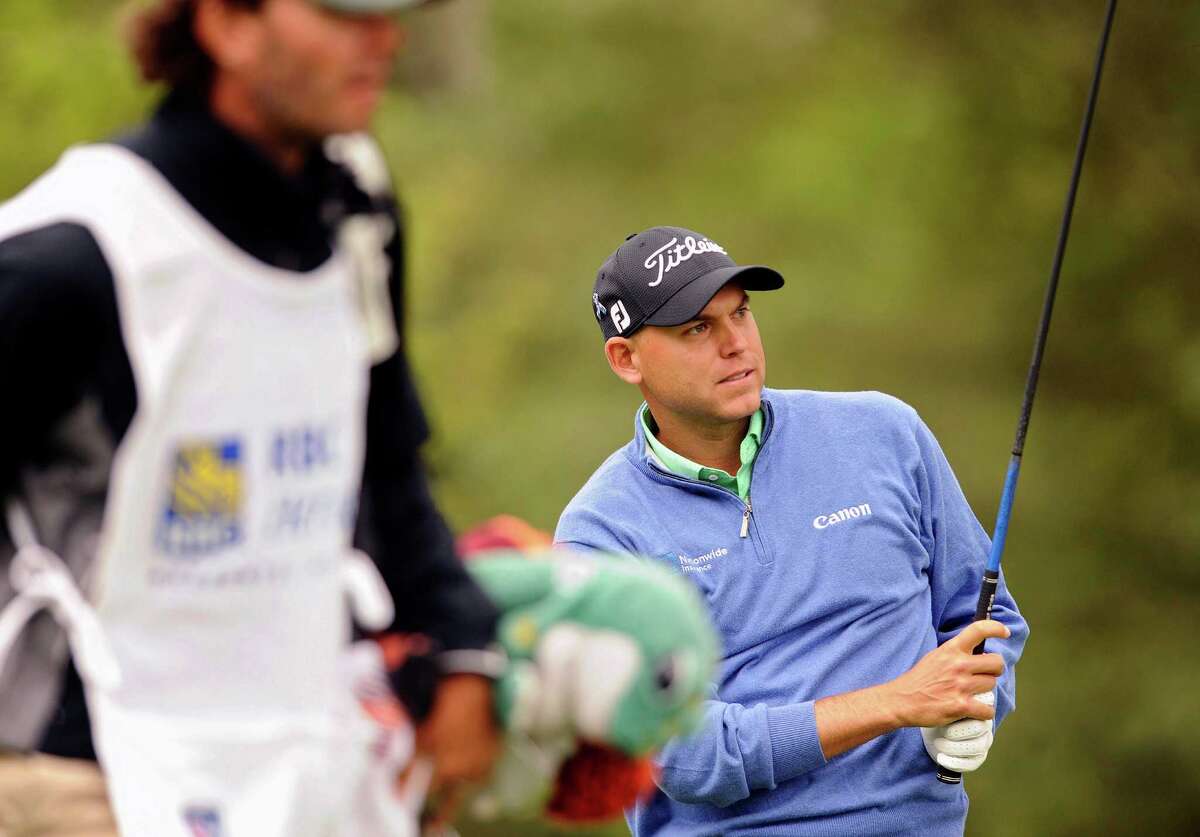 Hoffman leads RBC Heritage