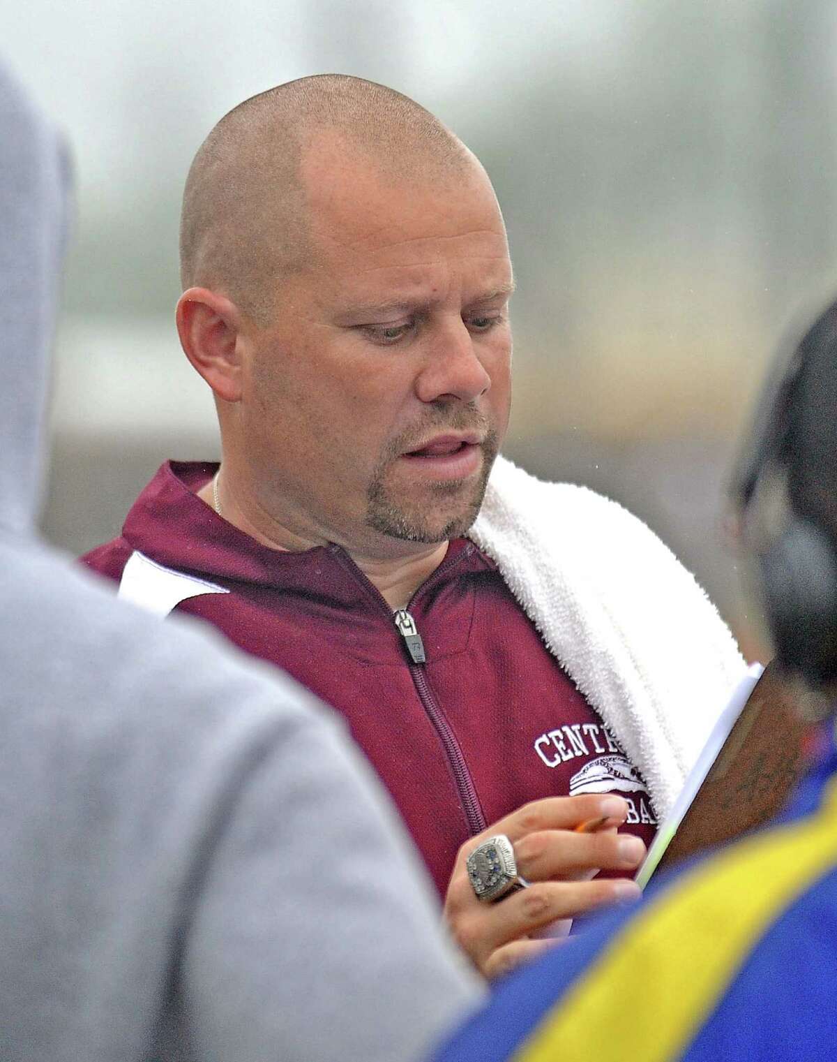 Central coach wants college atmosphere