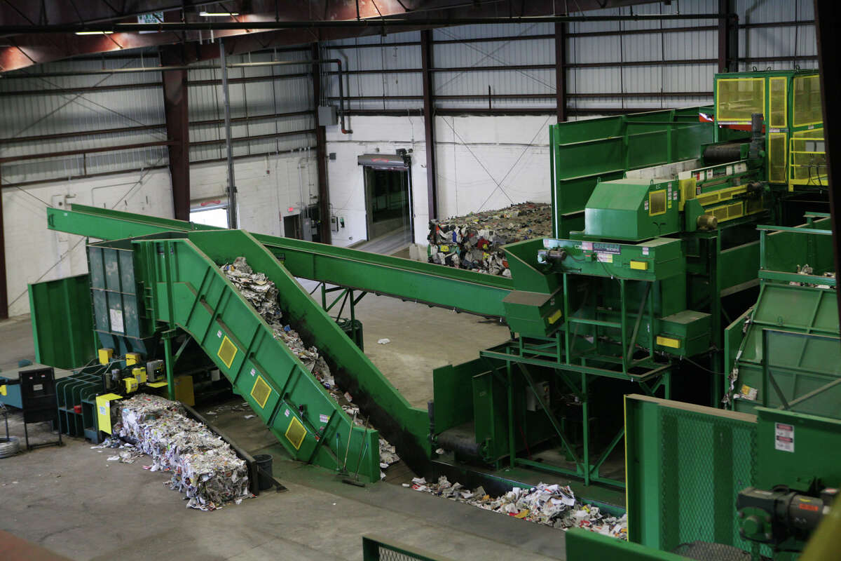New recycling plant creates cash from trash