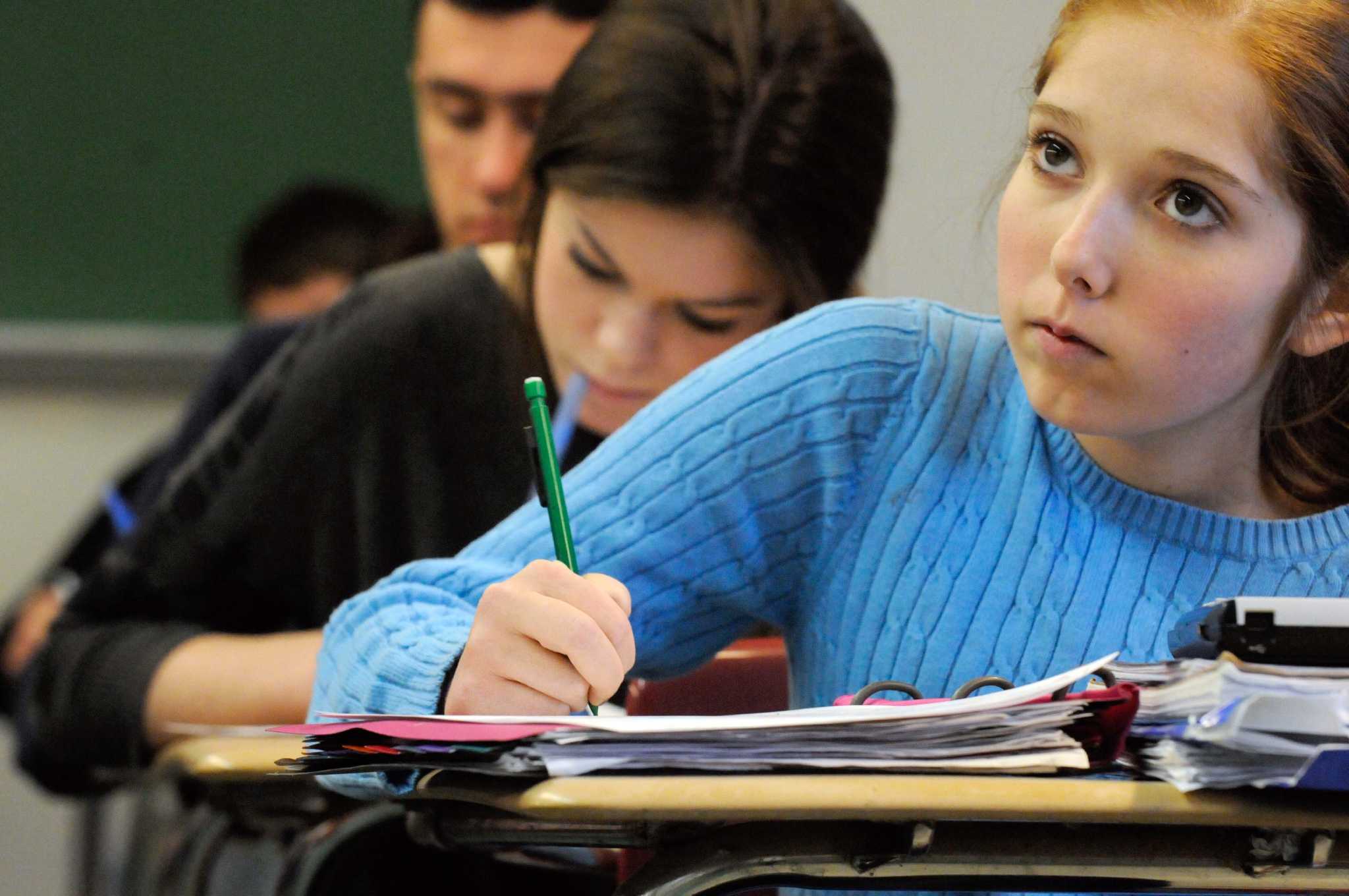 State may add long paper to high school tasks