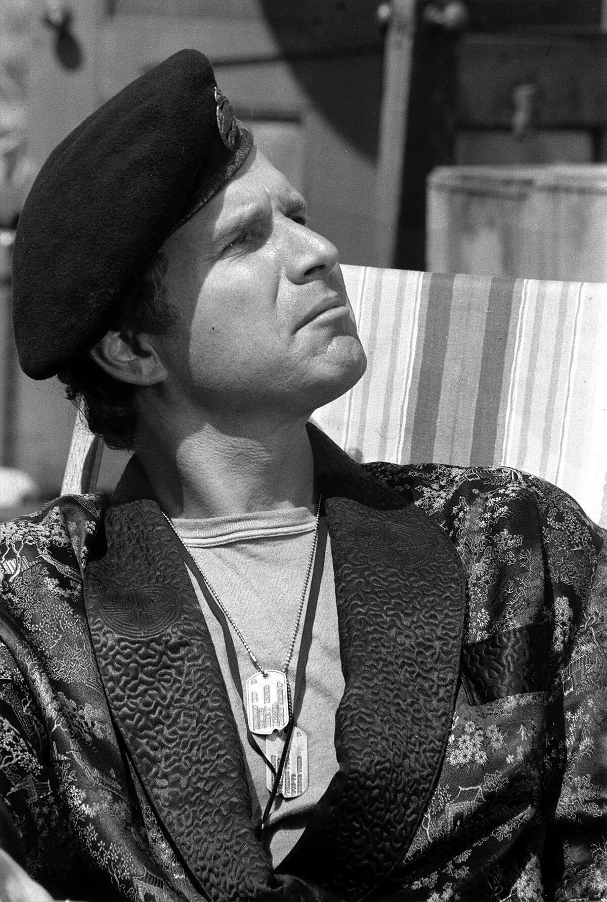 Allan Arbus and other 'M*A*S*H' stars