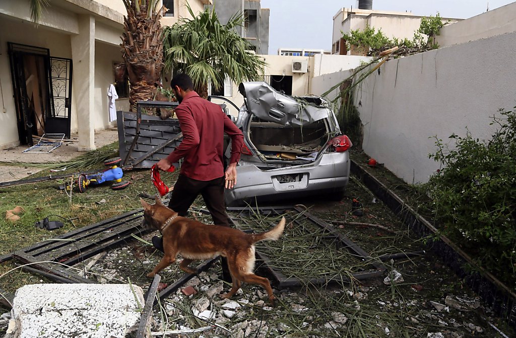 Libya bomb injures 3 at French Embassy