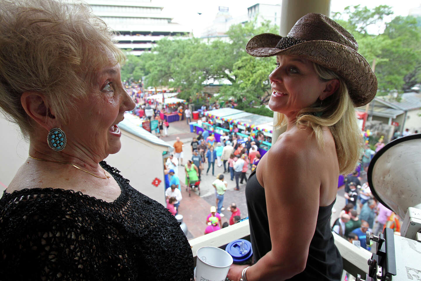 NIOSA draws crowds despite weather