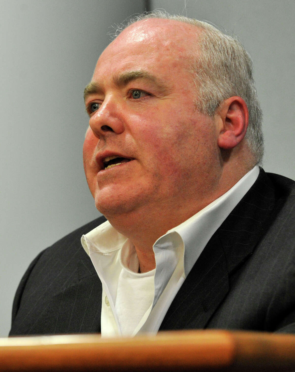 Michael Skakel renounces Kennedys