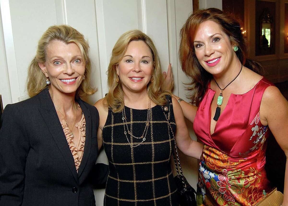 This center trumps all birthday bouquets