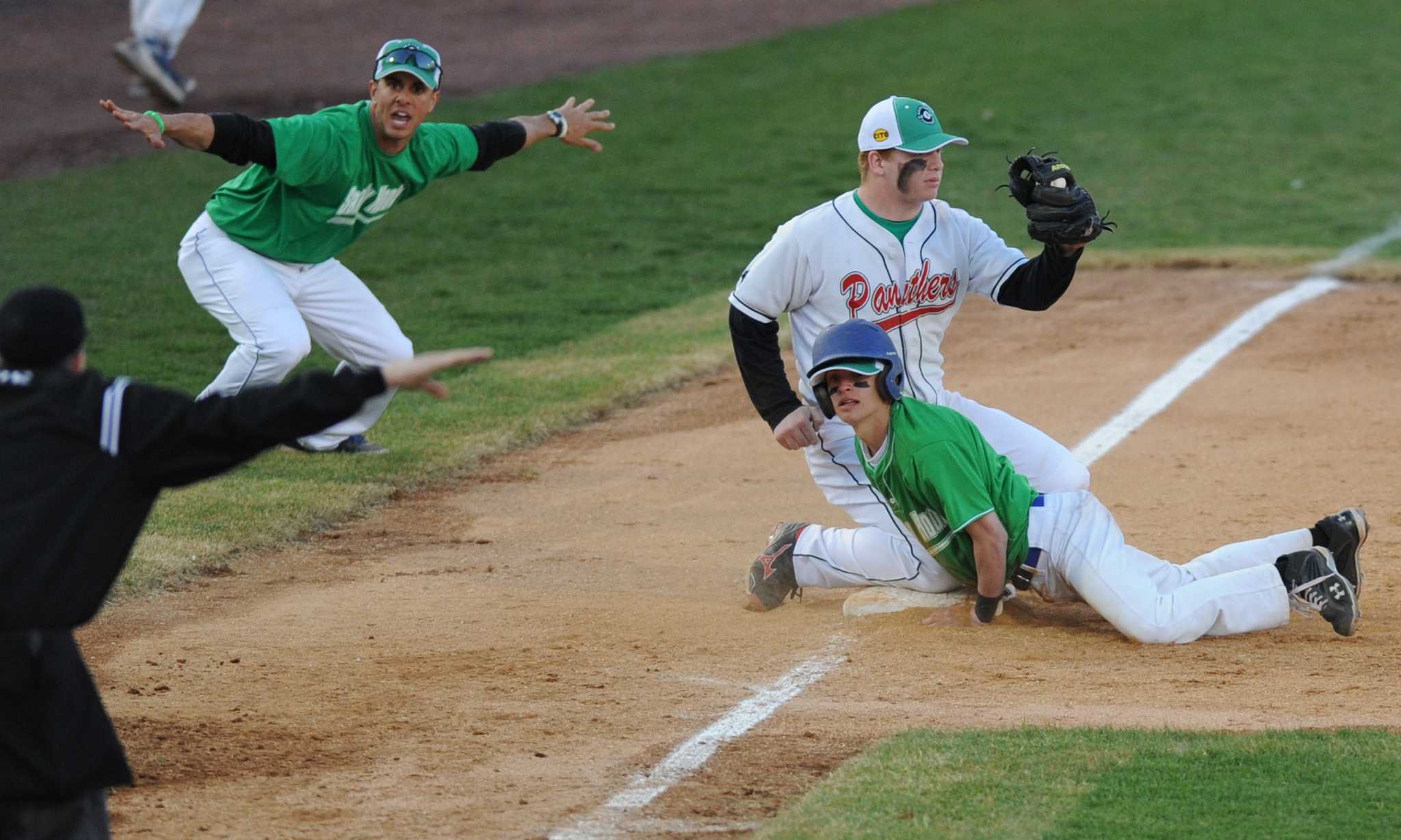 A game to remember: Newtown baseball team wins thriller over Pomperaug ...