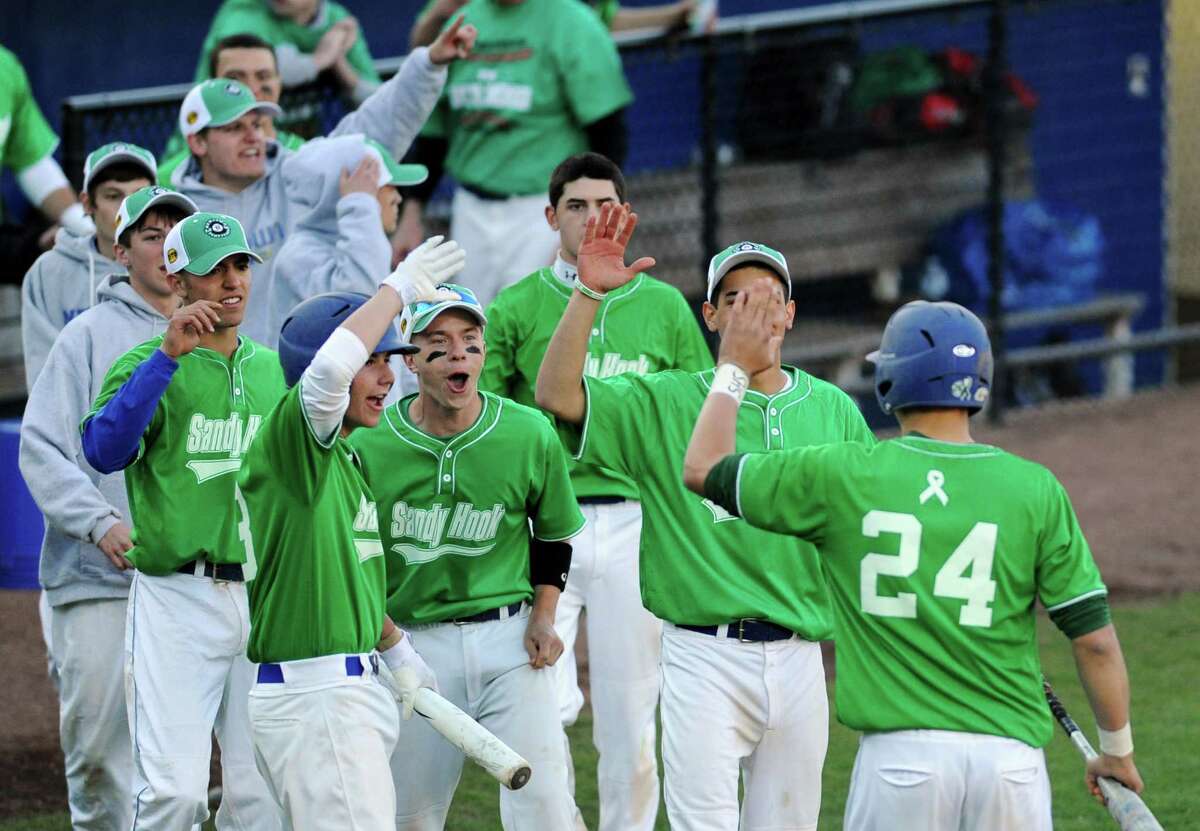 A game to remember: Newtown baseball team wins thriller over Pomperaug ...