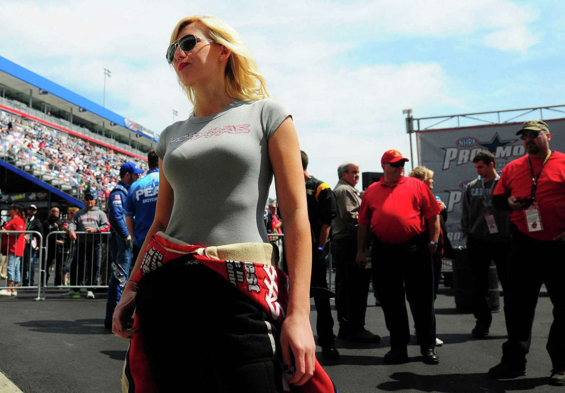 Drag racing blazed trail for women, blacks