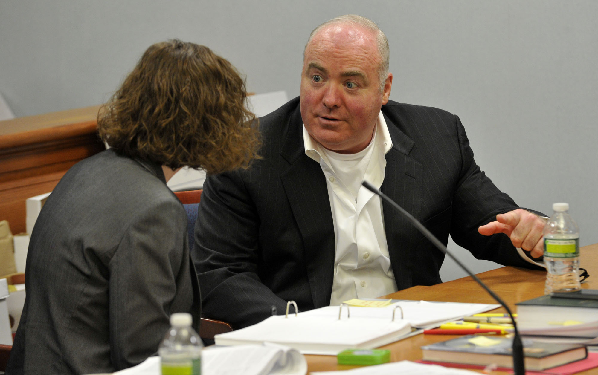 Sherman stands by Skakel to the end