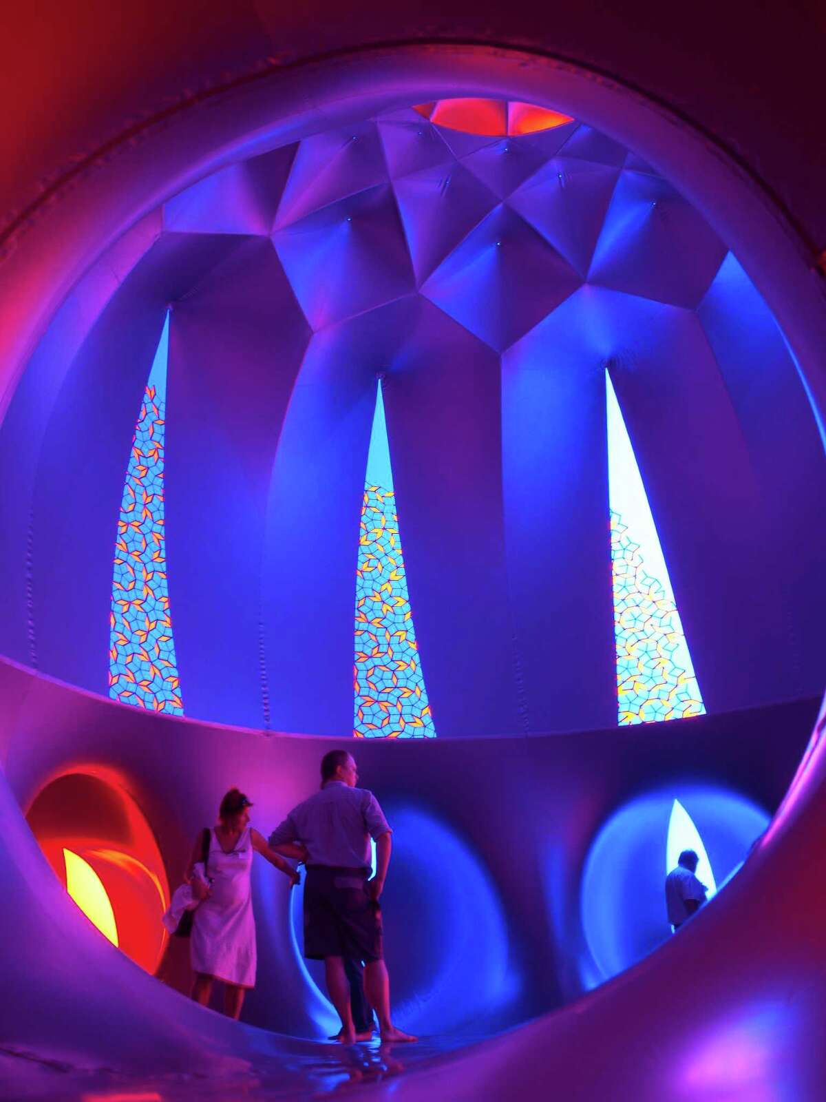 'Exxopolis:' an interactive exhibit of light