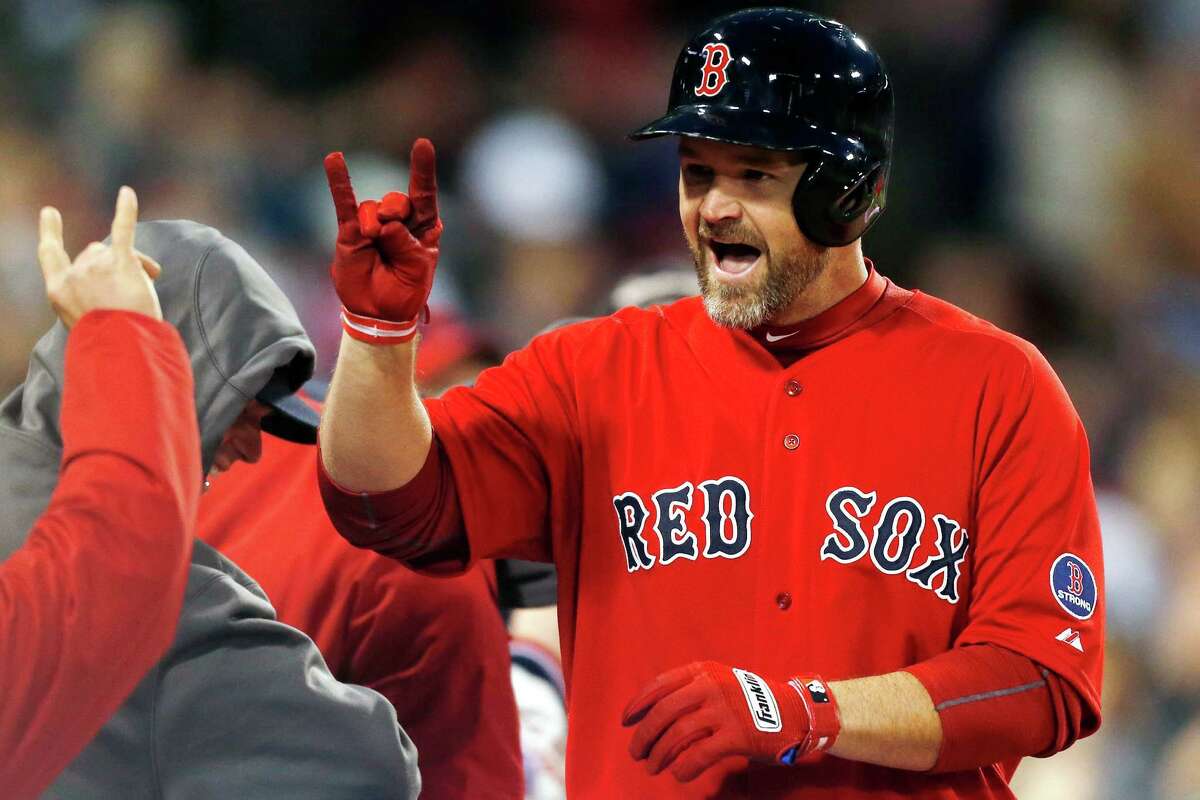 Ross' homers pace Red Sox