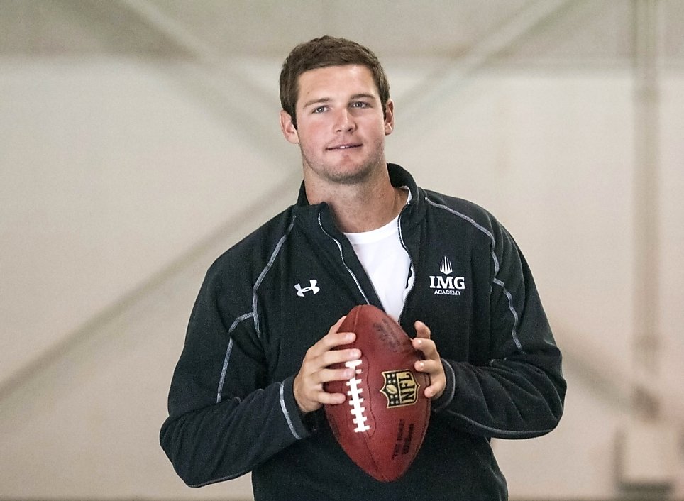 Raiders draft Arkansas QB Tyler Wilson