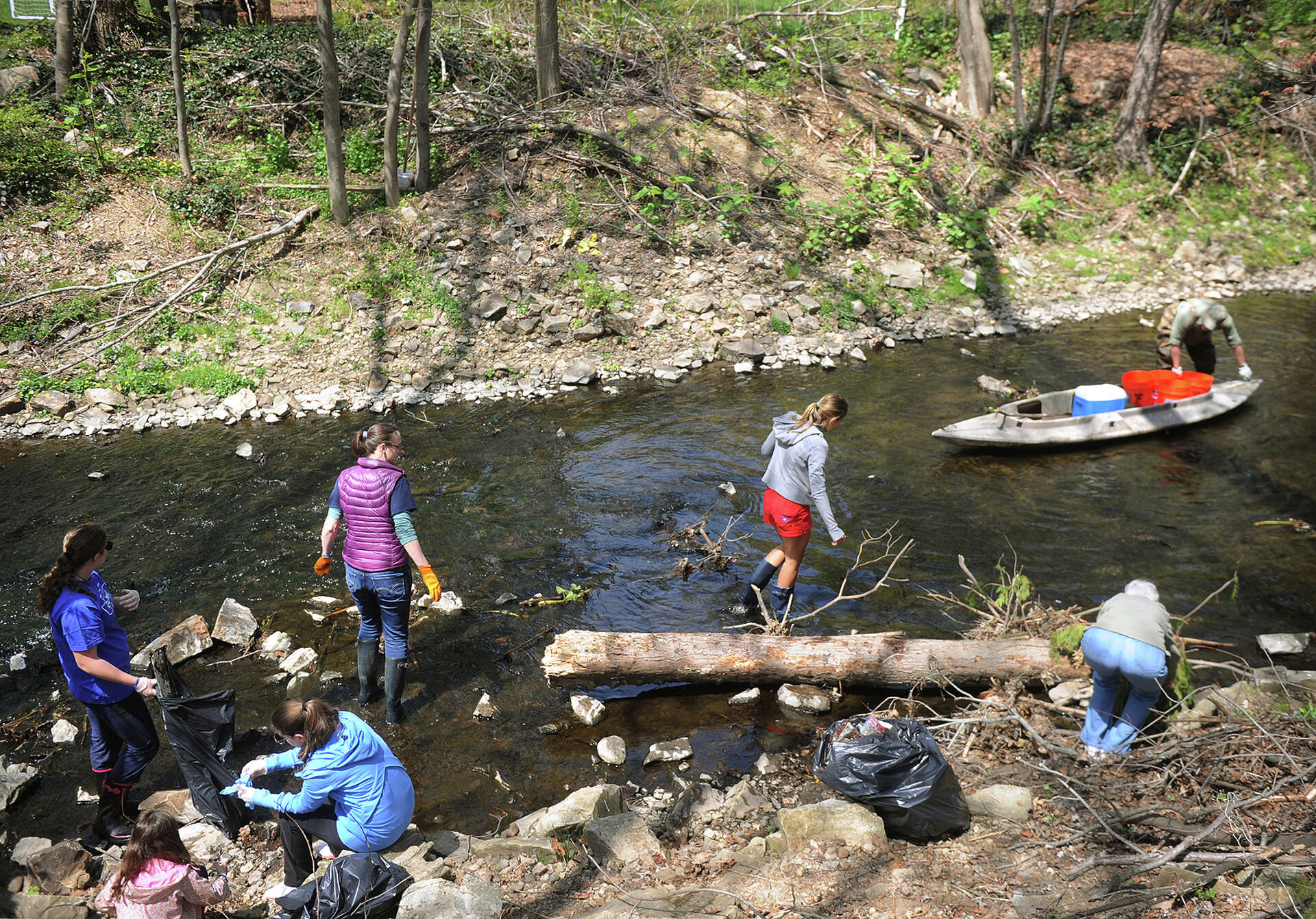 River cleanup is just ducky
