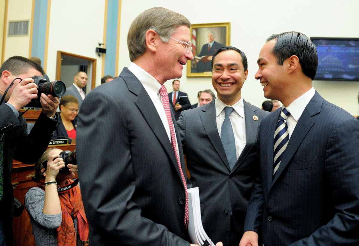 Castro twins won't room together in D.C.