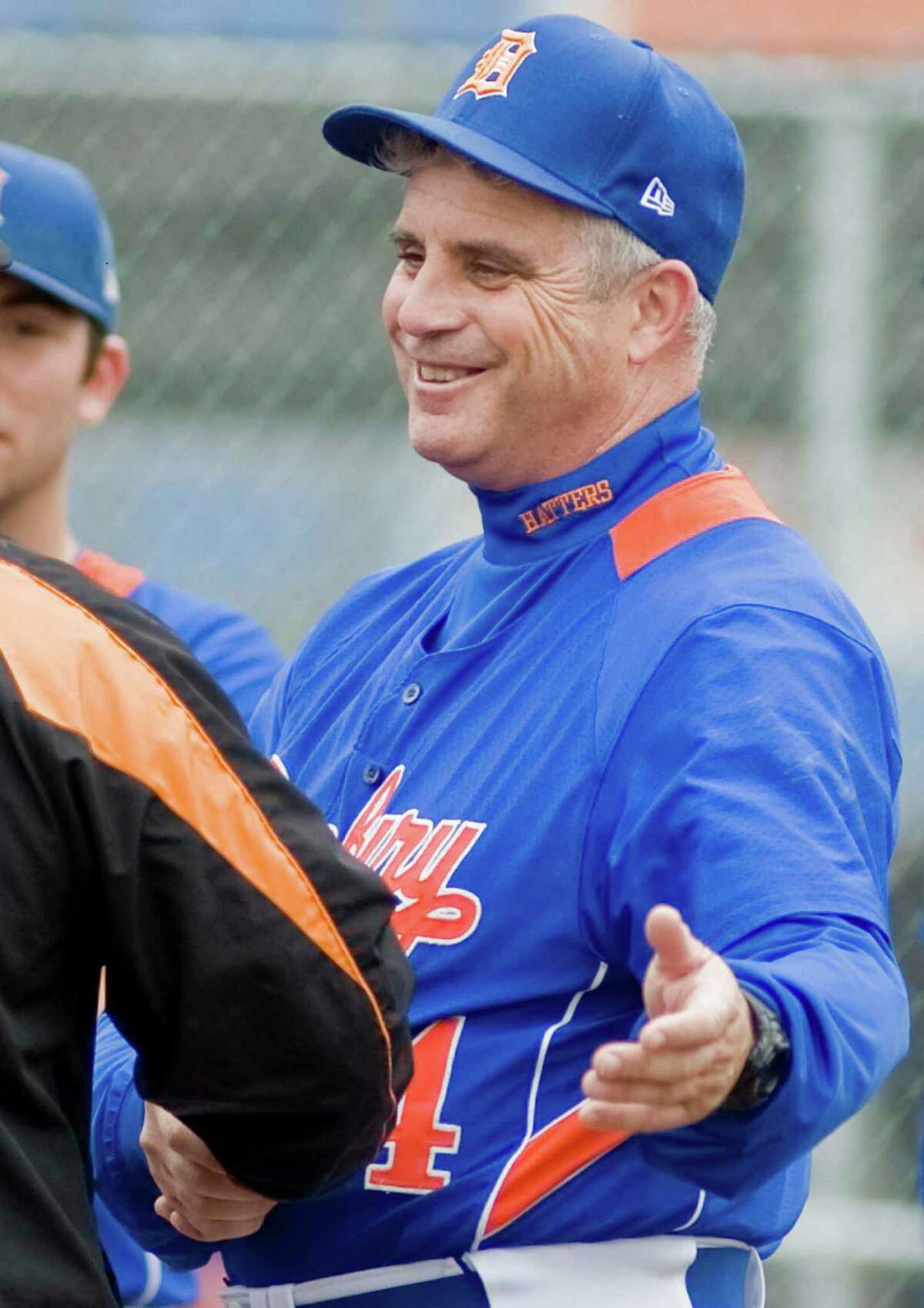 Tigers' late rally stuns Hatters in FCIAC baseball clash