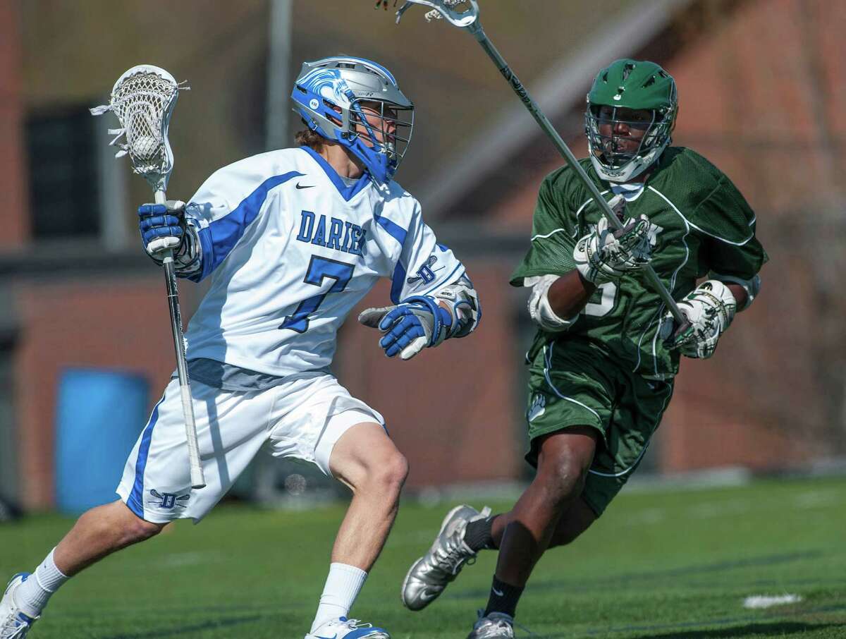 Darien boys lacrosse team takes down Norwalk