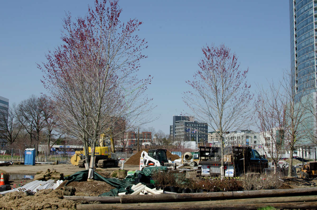 New Mill River Park unveiled