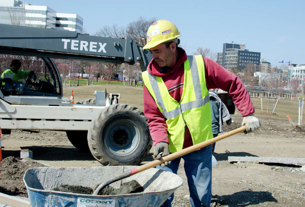 Stamford's central park comes to life